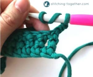 How to Front Post Treble Crochet and Back Post Treble Crochet - fptr ...